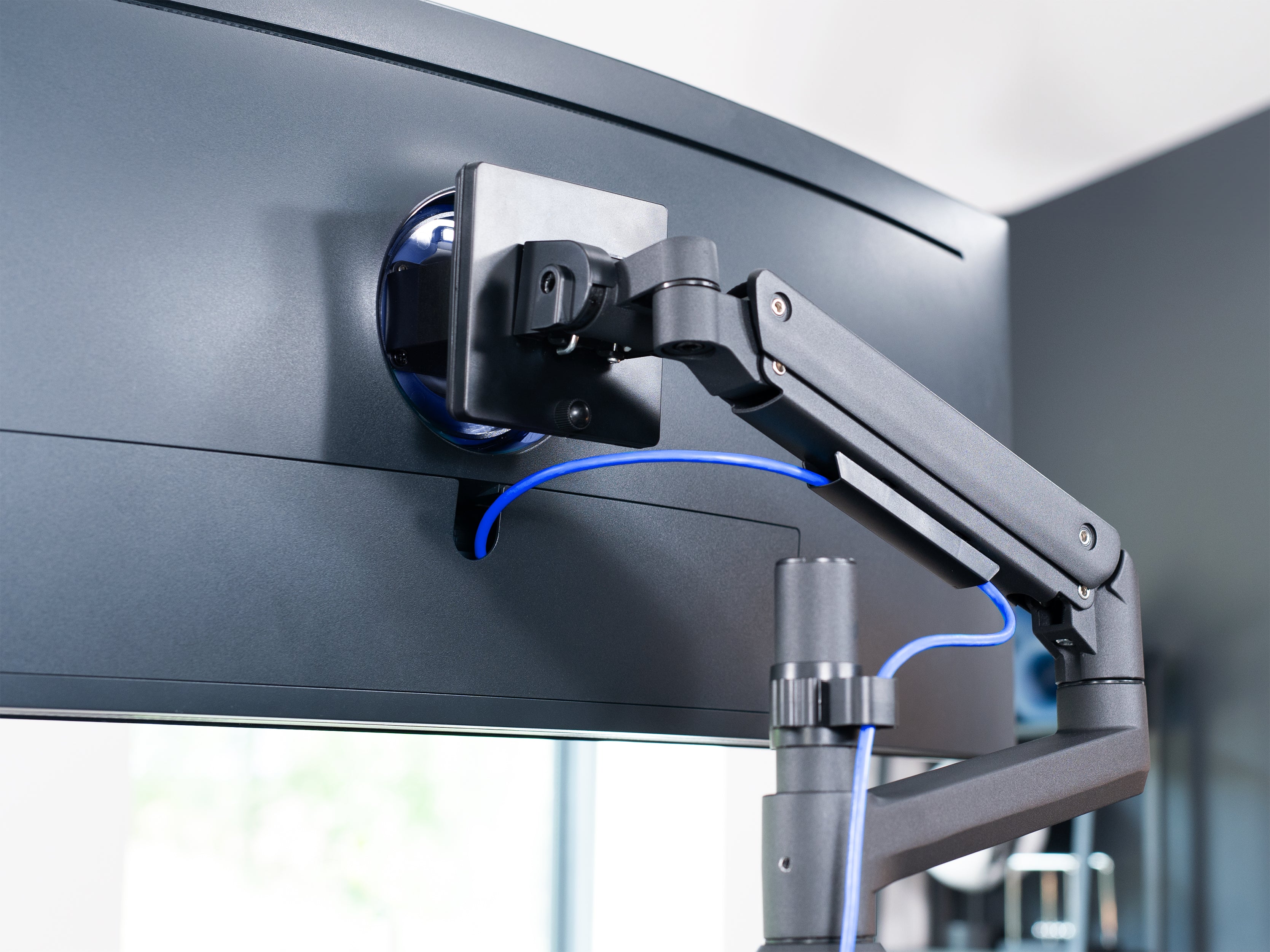 How to Measure VESA Patterns – VIVO - desk solutions, screen mounting ...